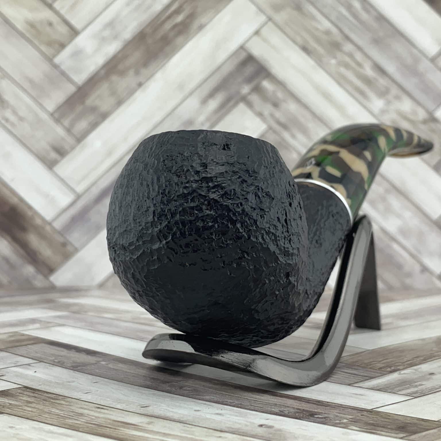 Savinelli Pipe: NEW Camouflage Rusticated Black (642) (6mm) Bent Apple ...