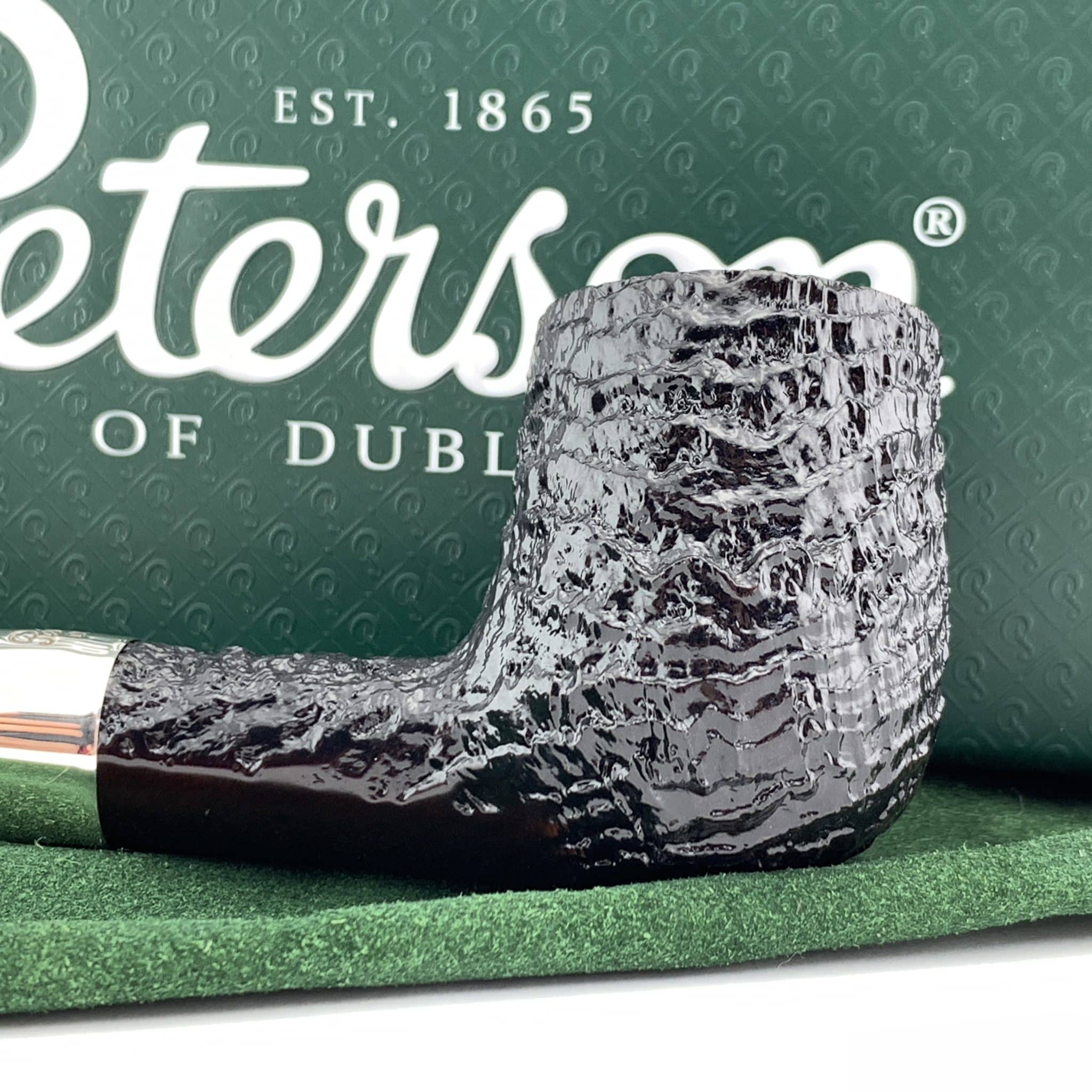 Peterson Pipe: NEW Newgrange Spigot (X105) Fishtail Billiard - Boswell ...